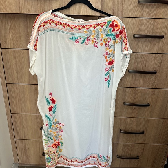 Johnny Was | Tops | Johnny Was White Tunic With Vibrant Embroidery ...